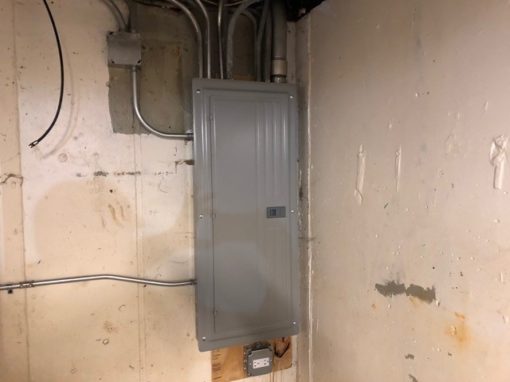 Upgrading Electric from 100 Amps to 200 Amps | Gizmo Exteriors Repair ...